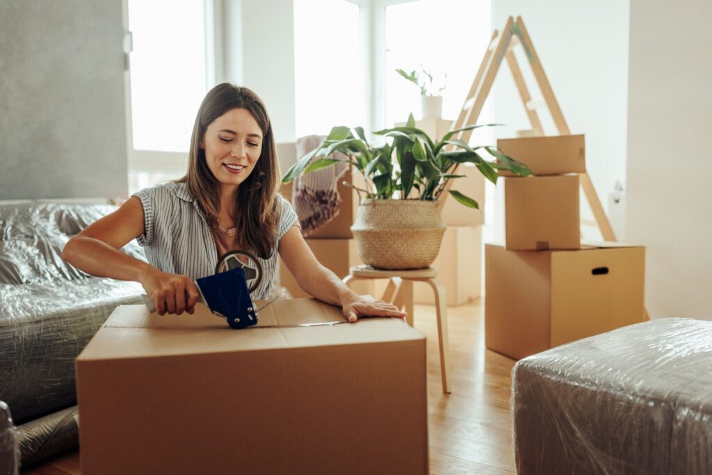 Tips for Decluttering Before Your Move – Business Bib